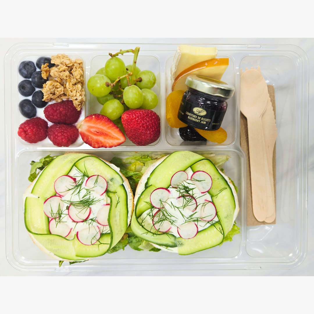 Cream Cheese Bagel Breakfast Box | Prêt à Table